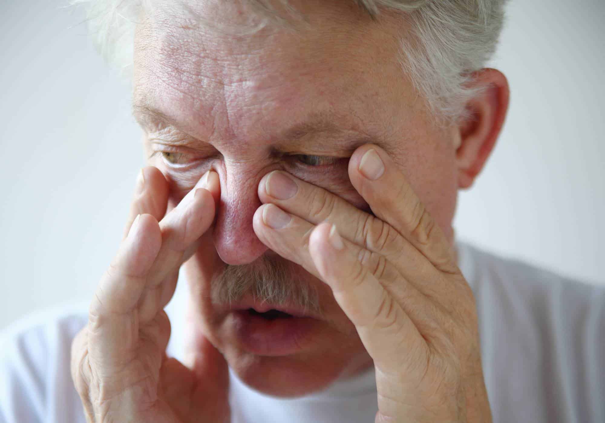 Dangers of Snorting Heroin: Risks, Signs & Effects