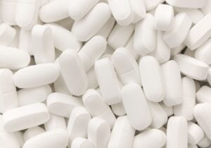 What is the M366 White Pill: Uses, Side Effects, & Risks