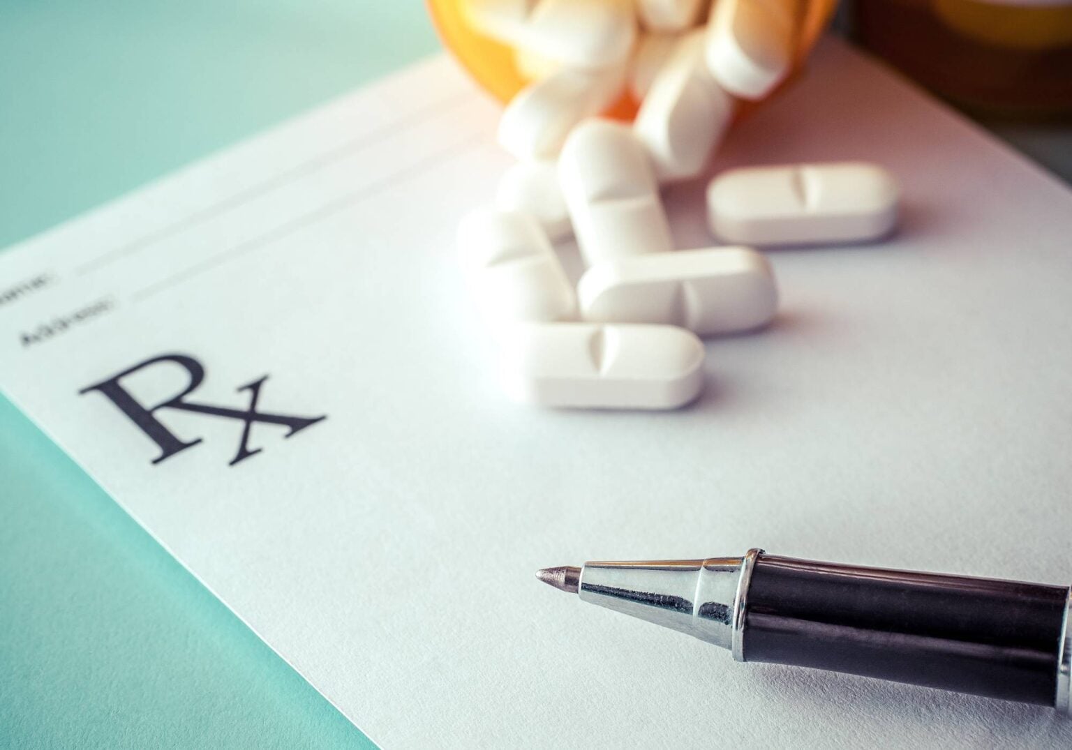 Steroid Addiction: Signs, Symptoms, Effects and Treatment