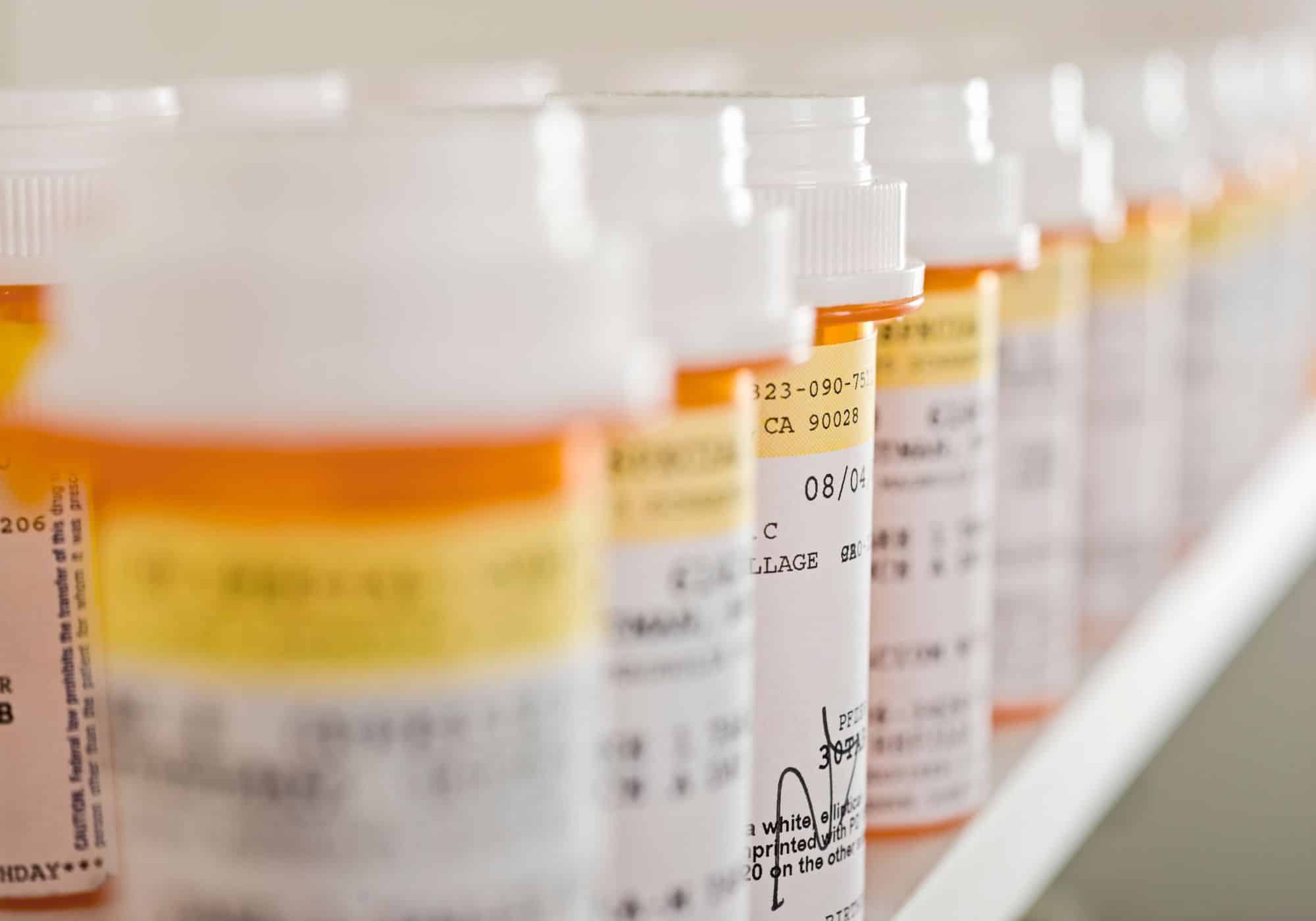 What is the M366 White Pill: Uses, Side Effects, & Risks