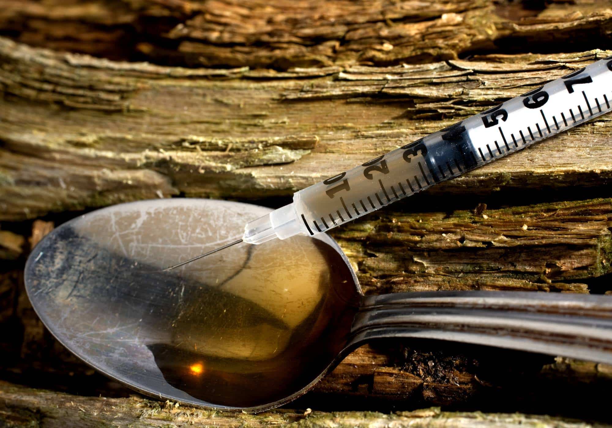 Cocaine Sweating: Hot Flashes, Chills, and What They Mean